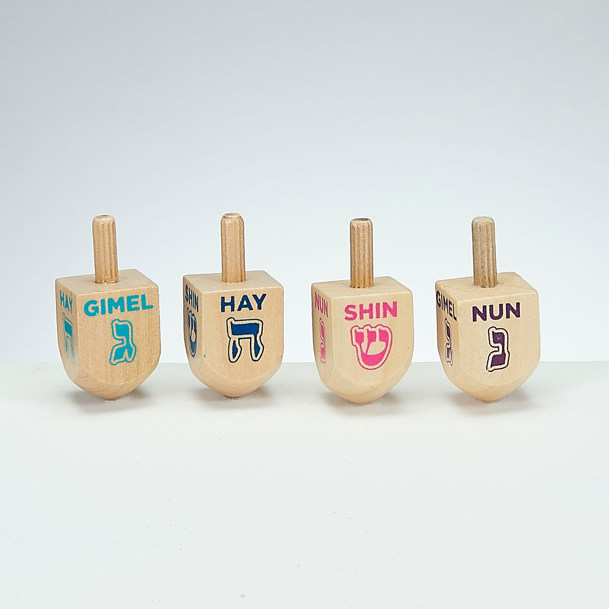 Natural Wood Dreidels Sm. – Museum of the City of New York
